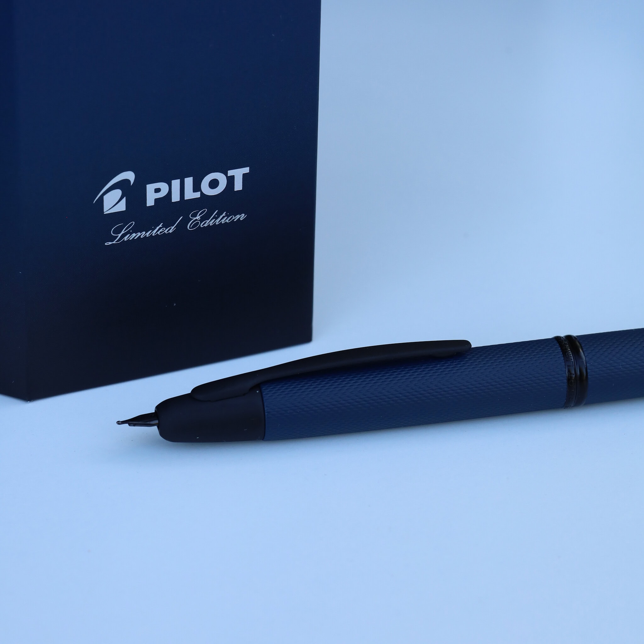 Review of the Pilot Capless fountain pen limited edition 2025 Link ...
