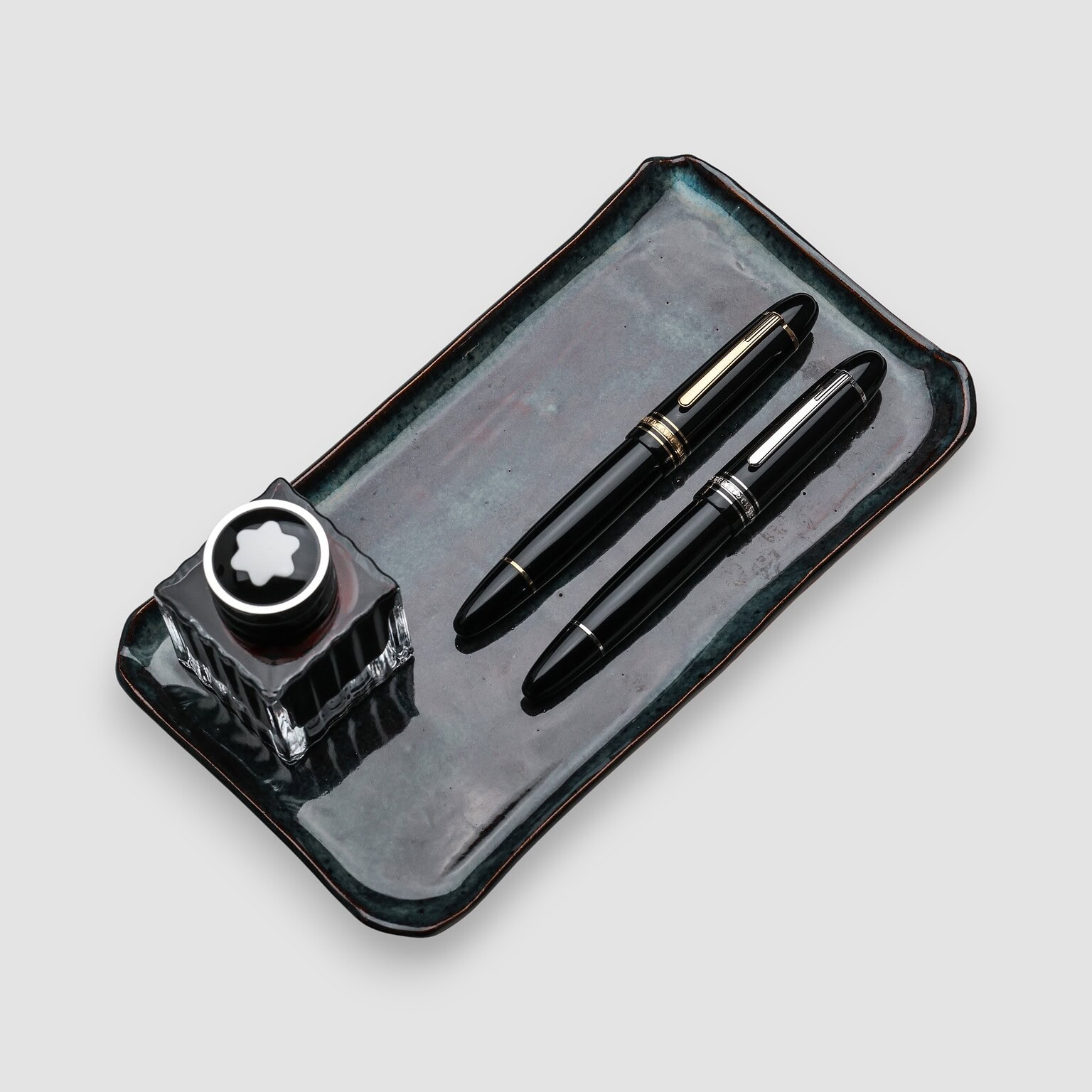 Follow My Pen - World of Pen Writing